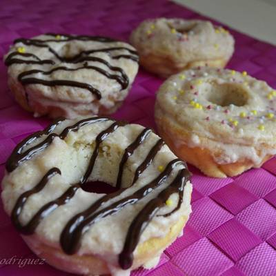 Donuts Fit Receta de Ely Rodriguez- Cookpad