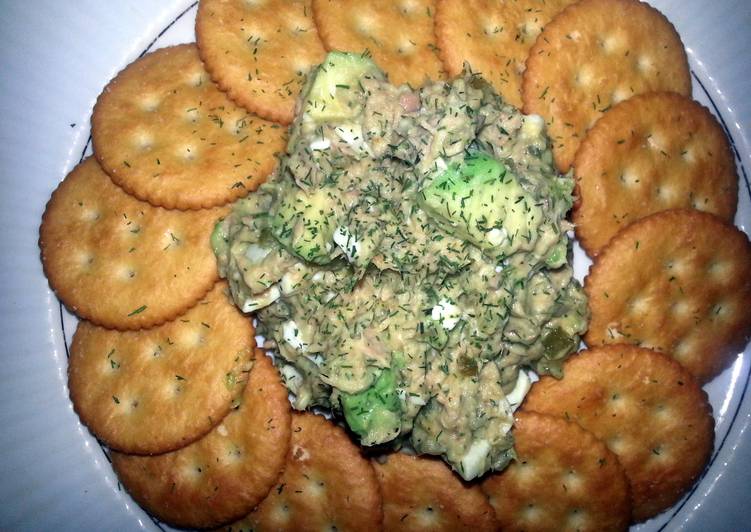 tuna-cado