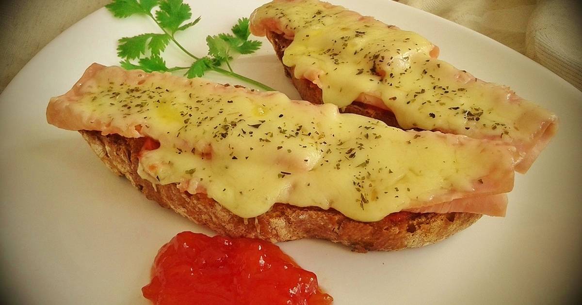 Tostadas de jamón york y queso fundido Receta de josevillalta - Cookpad
