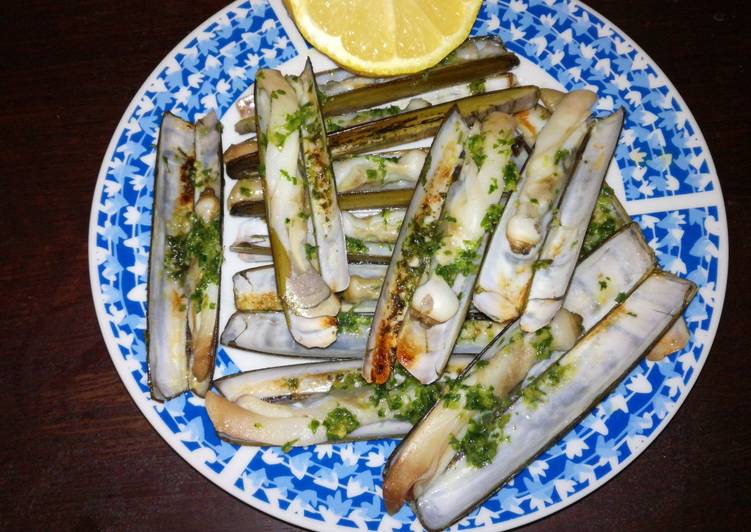 Navajas a la Plancha Receta de Señorita Cocinillas 🌶 - Cookpad