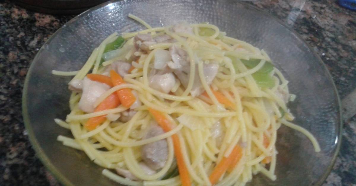 Spaghetti con pechuga de pollo - 86 recetas caseras - Cookpad