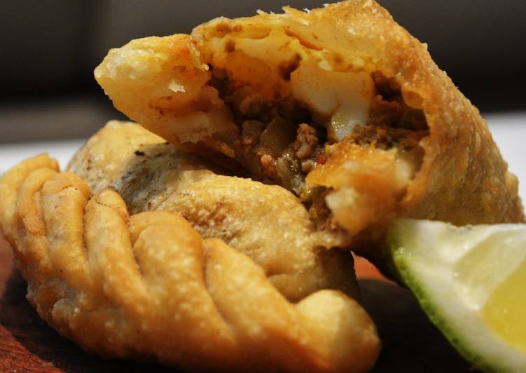 Empanadas Criollas De Carne Fritas Receta De Ezequiel Montuori Cookpad