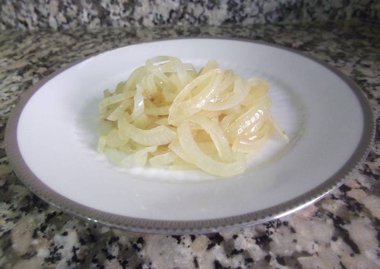 Cebolla pochada Receta de RobertoPM - Cookpad