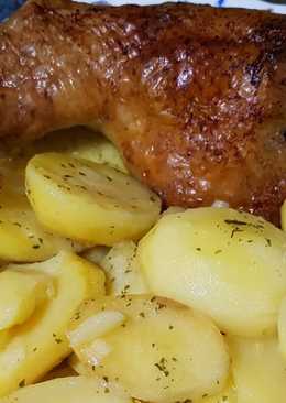 Muslos de pollo al horno con patatas - 251 recetas caseras - Cookpad