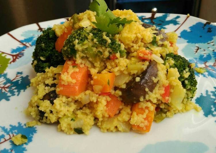CusCus con verduras al curry Receta de Nymeria - Cookpad