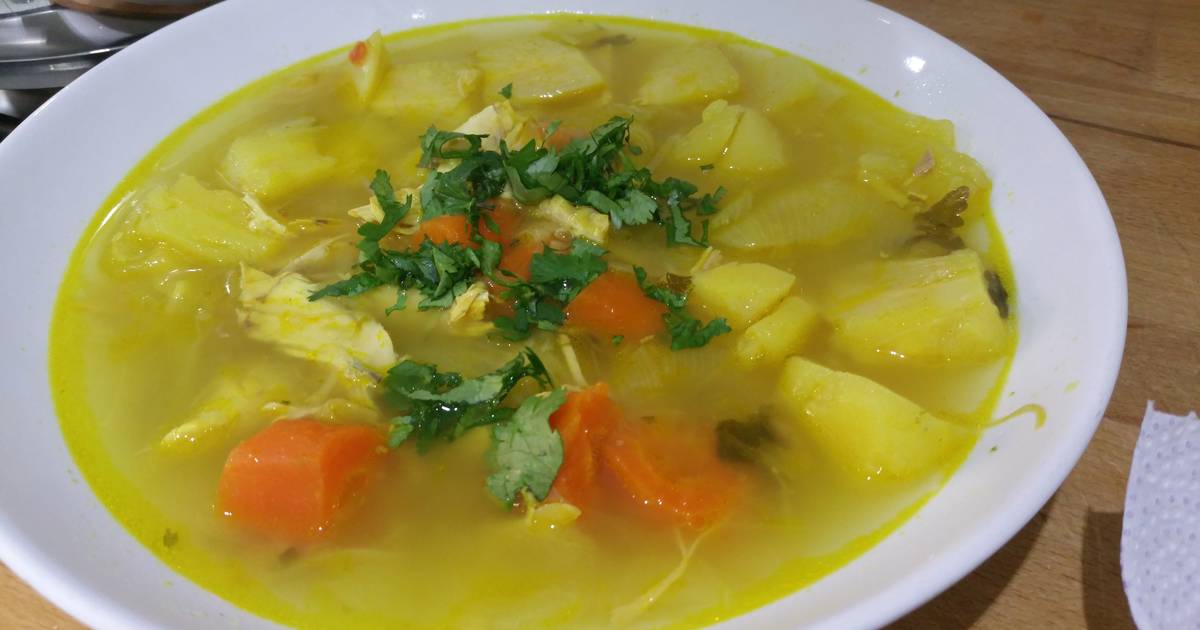 Sopa de pollo y verduras Receta de Becky - Cookpad