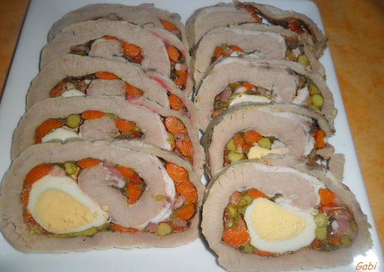 Matambre arrollado Receta de Gabriela Diez - Cookpad