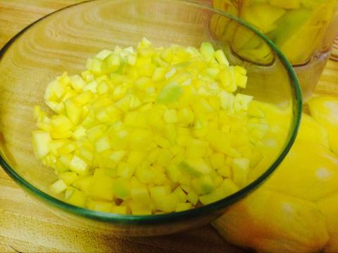 Bolis de mango con Chamoy Receta de macorose66 - Cookpad