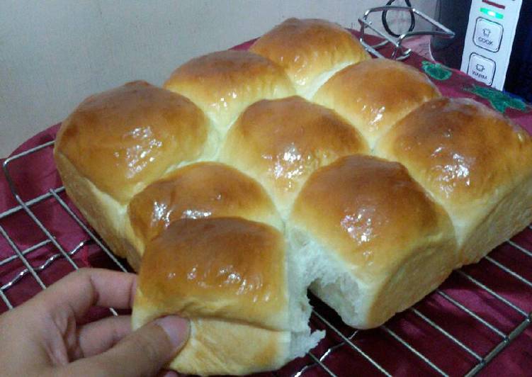 Resep Hokkaido Milk Bread/roti kasur sobek no butter lembut oleh ...