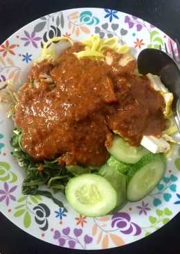 11 resep mie pecal enak dan sederhana - Cookpad