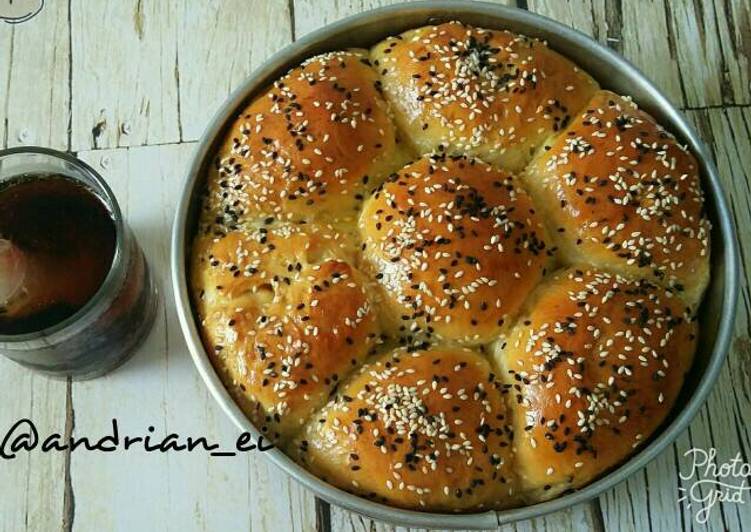 Resep Roti Sobek Isi Coklat Wijen Fluffy Chocolate Bread Oleh Bunda