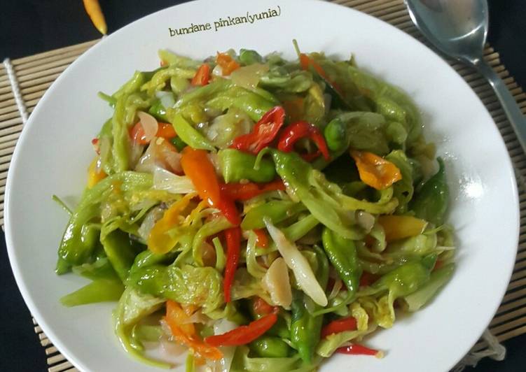 Resep #149 Tumis bunga turi oleh Bundane Pinkan - Cookpad