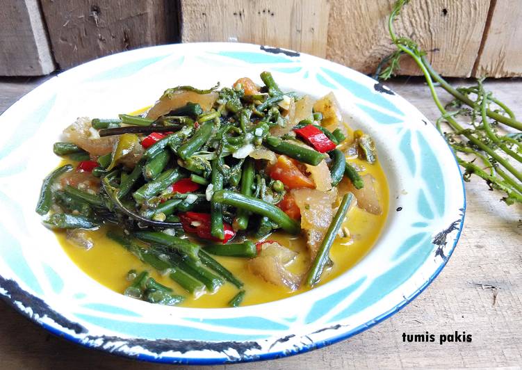 Resep Tumis Pakis oleh Rachma Esty Utami - Cookpad