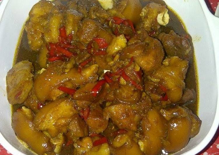 Resep Cukiok/ Kaki Babi Kecap oleh Michaela Scholastica Annie - Cookpad