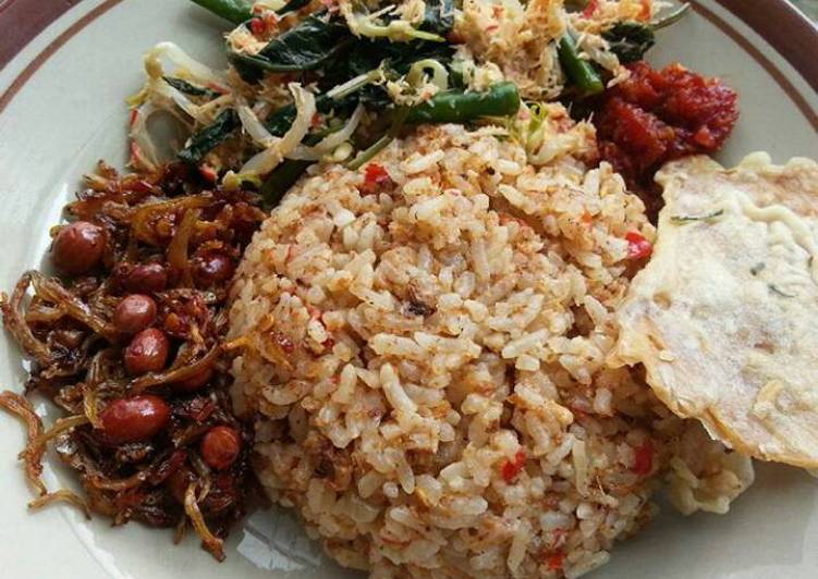 Resep Nasi Tutug Oncom oleh Syifaa Syekhbu - Cookpad