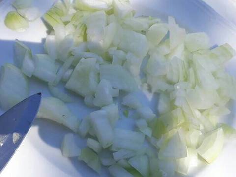 Bográcsban sárgabab gulyás-raguleves | krinyo Fehér Krisztián receptje ...