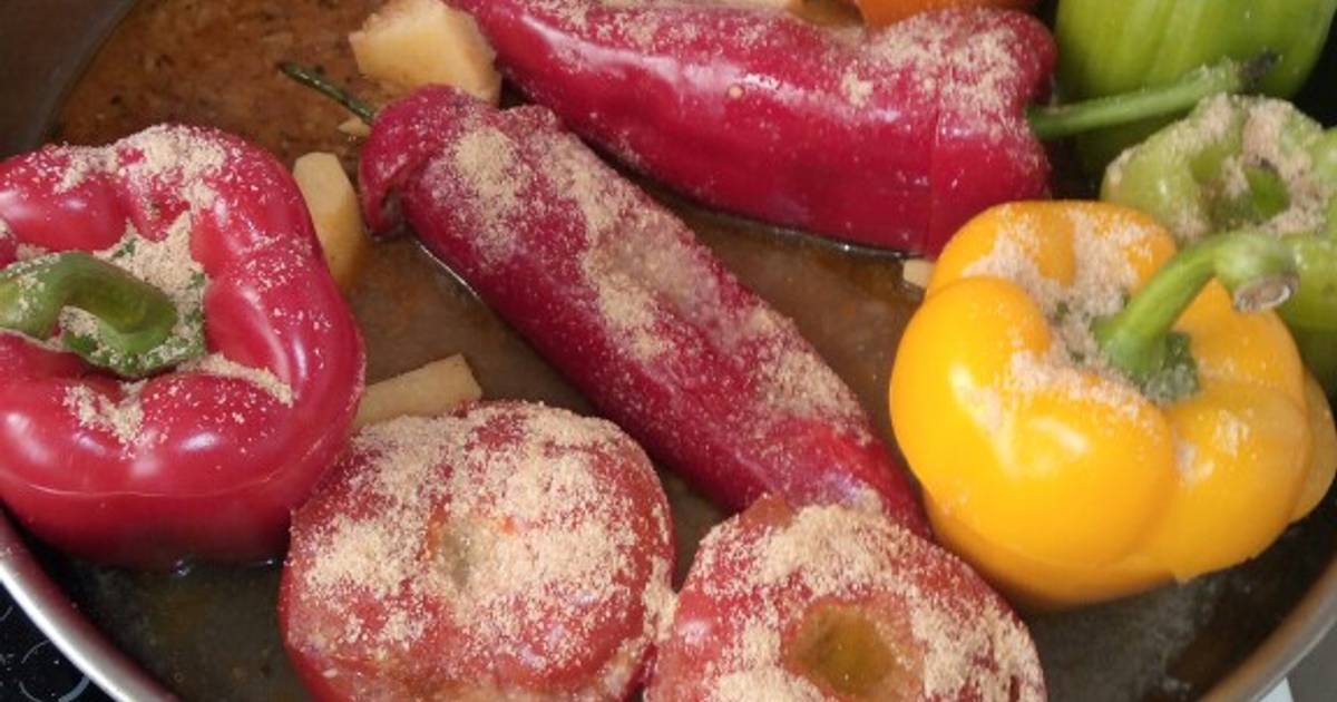 Πιπεριες φλωρινης γεμιστες συνταγές - 23 συνταγές - Cookpad