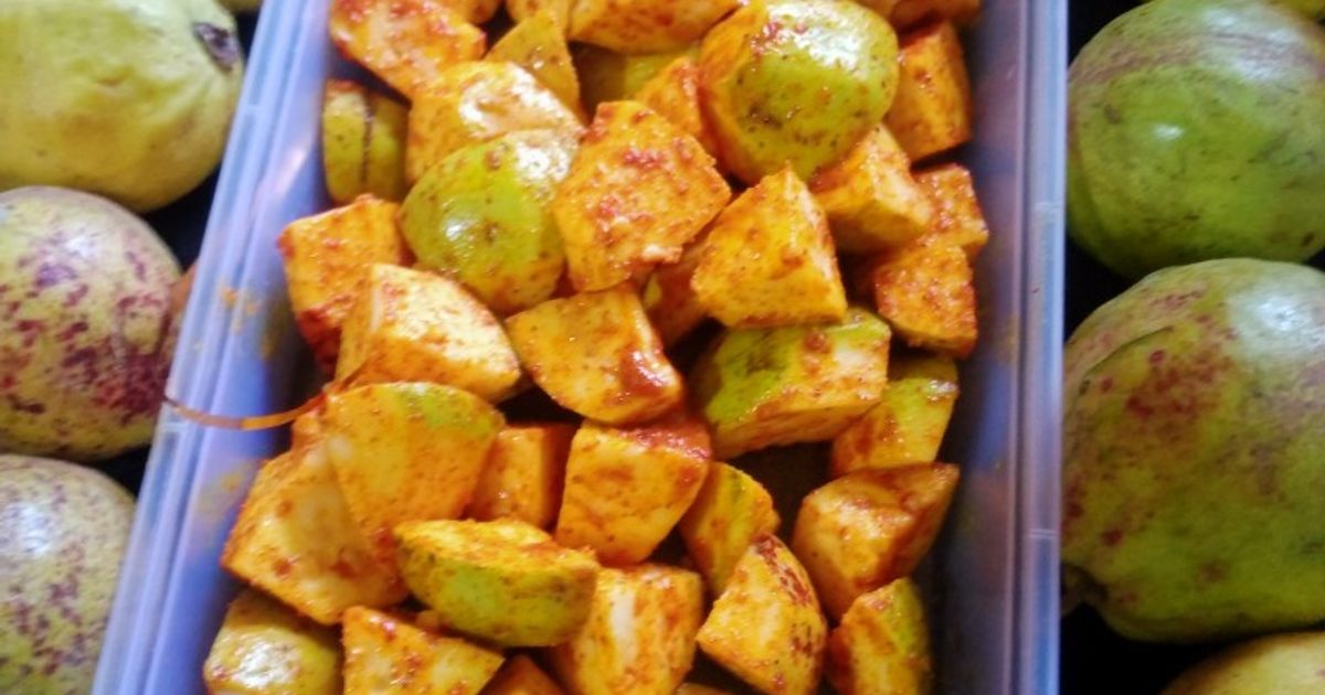 Amrood Pickles Recipe by Umme Ali - Cookpad