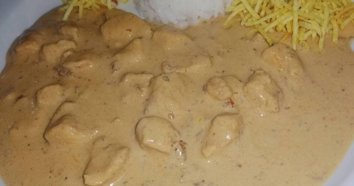 Strogonoff de pollo Receta de María🇺🇾- Cookpad