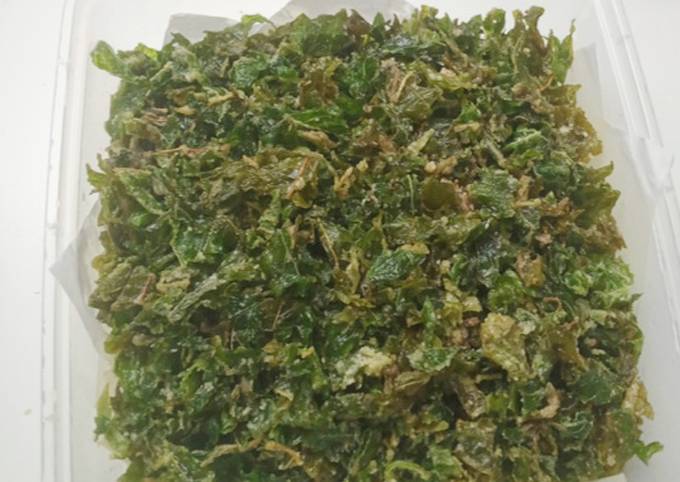 Resep Bayam crispy ala yoshinoya oleh Teh Agie - Cookpad
