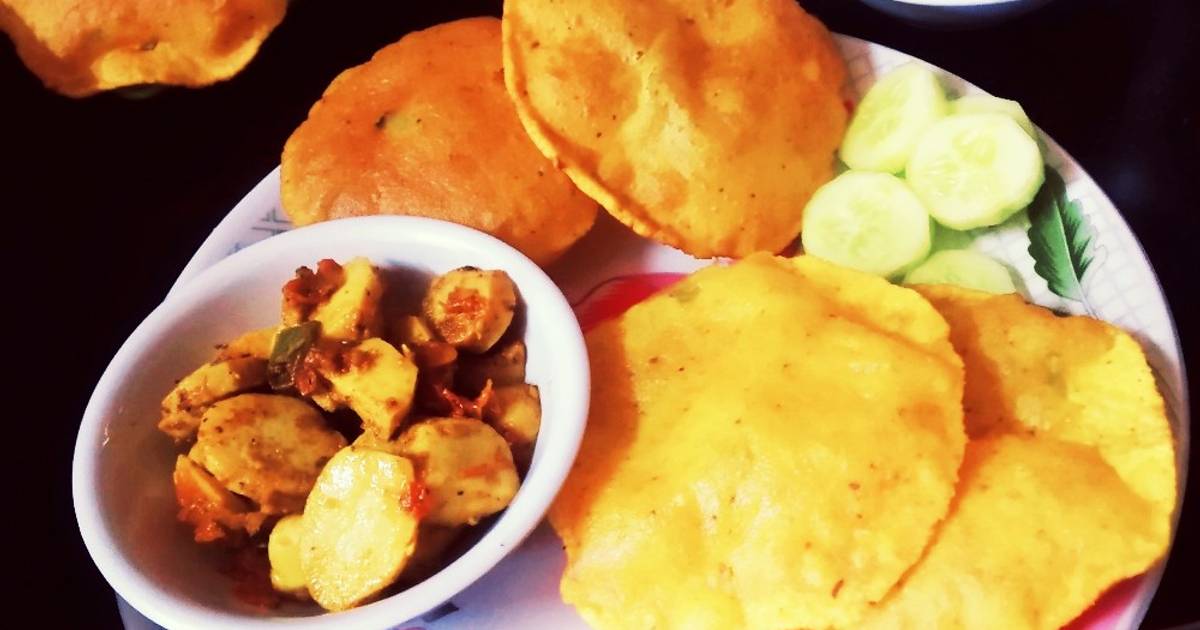 Besan messi masala puri - eat with arbi Fry Recipe by Shivani gori ...