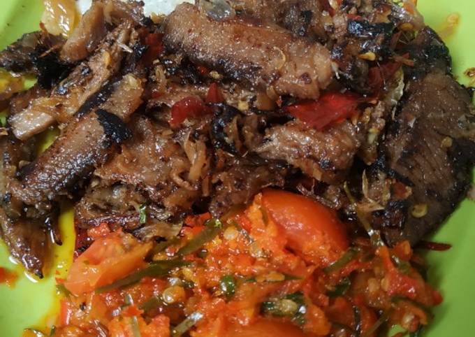 Resep Daging sapi panggang oleh Aie Andi - Cookpad