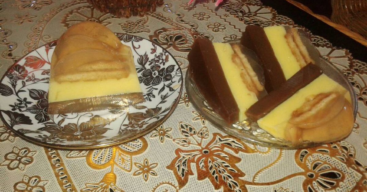 Resep Puding Roti Roma Kelapa 3 Lapis oleh nastriasih - Cookpad