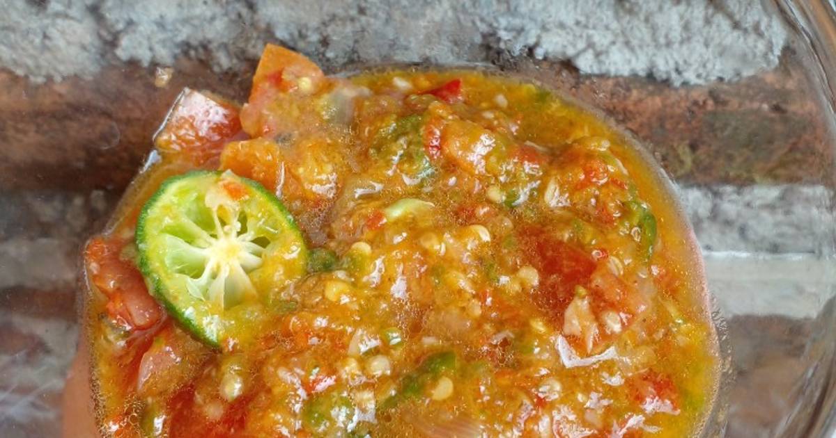 Resep Sambal tomat mentah oleh Gendhis - Cookpad