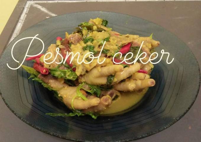 Resep Pesmol ceker ayam oleh Noni Palupi - Cookpad