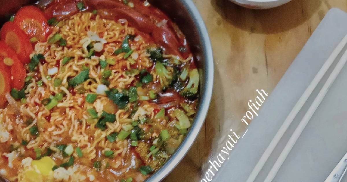 Resep Mie Rebus ala Ramyeon Resto Korea oleh Noerhayati Rofiah - Cookpad