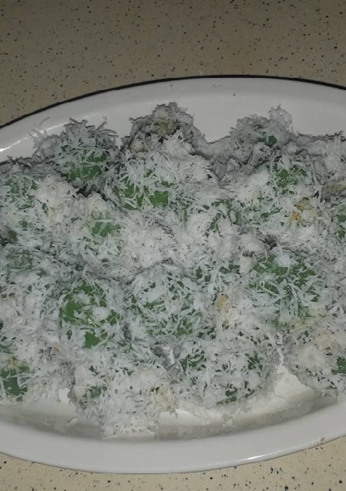 Resep Klepon Ala chef Devina Hermawan,Kenyal dan Lumer didalam oleh ...