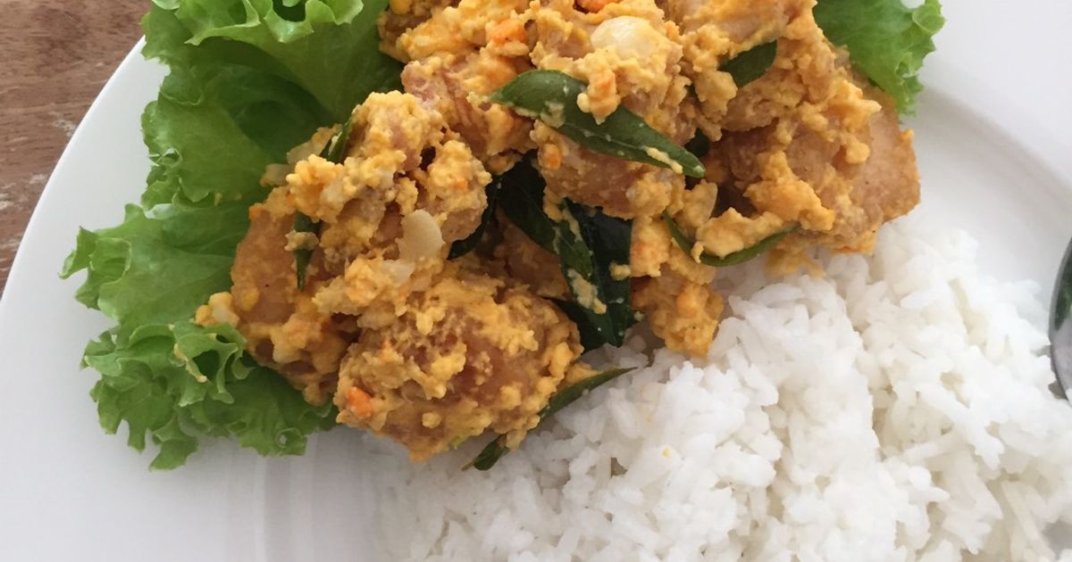 Resep Ayam Saus Telor Asin Aka Chicken Salted Egg oleh Riska | Dapoer Nggragaswati - Cookpad