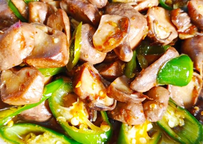 Resep Tumis jamur merang cabai hijau oleh Mommy Ranu - Cookpad