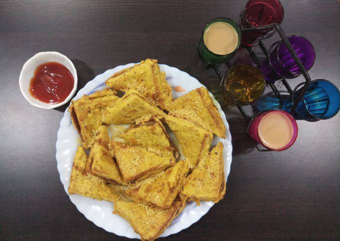 Cutting chai & bread pakoda with left over sabji Recipe by Anjumara ...