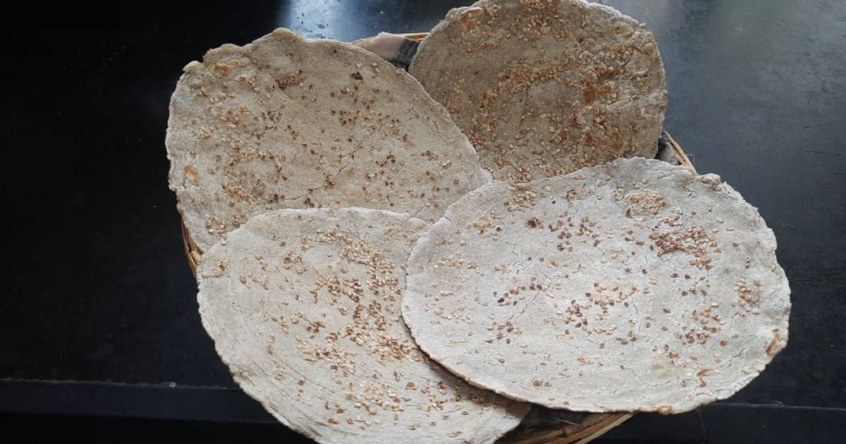 Bajra seasome seeds bhakri Recipe by Varsha Narayankar - Cookpad