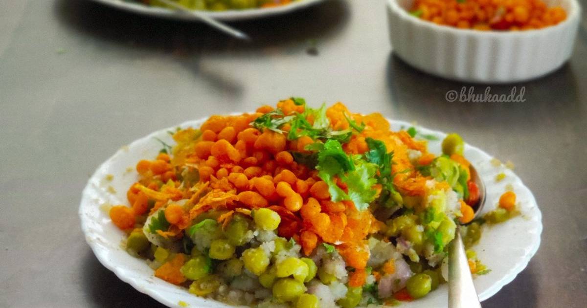 Matar chat Recipe by Sunita Chakrabarty - Cookpad