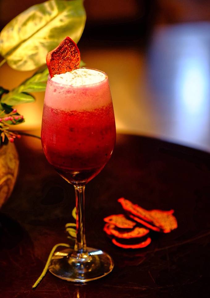 สูตร Red dragon fruit cocktail โดย Nikom Tonkaew - Cookpad