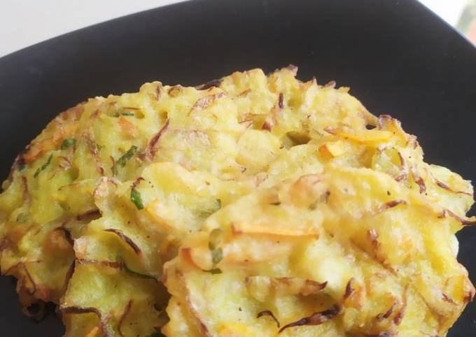 Resep Bakwan Sayur oleh Aanggie Cooking - Cookpad