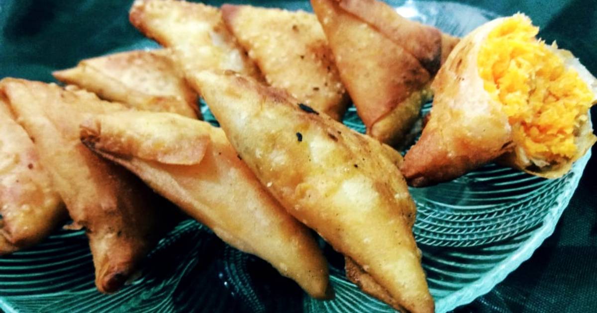 #CookpadRamadan Metha samosa Recipe by Kehkashan Siddique - Cookpad