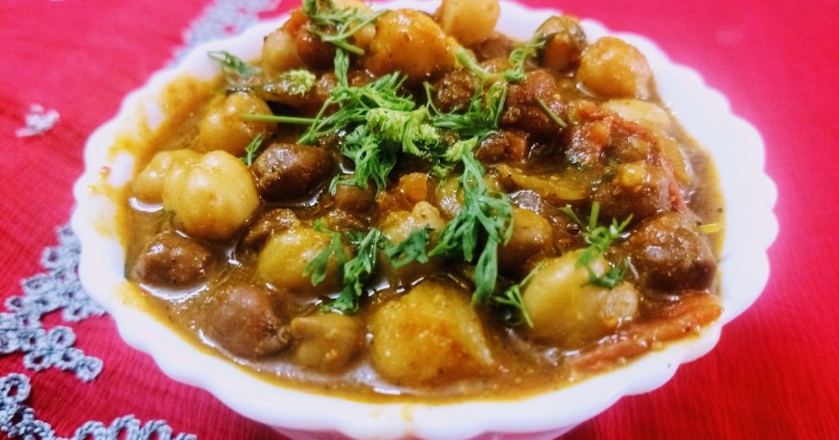 Chana Masala Recipe by Usha V Bhat - Cookpad