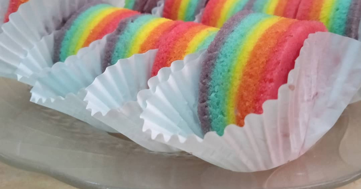 Resep Rainbow Cake Gulung (Bolu Gulung Pelangi) oleh Inda Linggawati ...