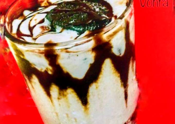 Oreo ice cream Shake (2) Recipe by Sadaf Shoaib Vohra - Cookpad