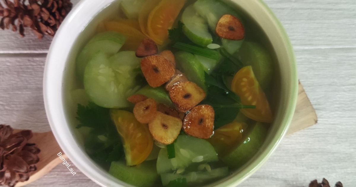 Resep Sayur Bening Timun oleh Aseh Meilya - Cookpad