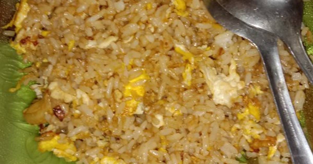 Resep Nasi goreng simpel oleh Amel Lia - Cookpad