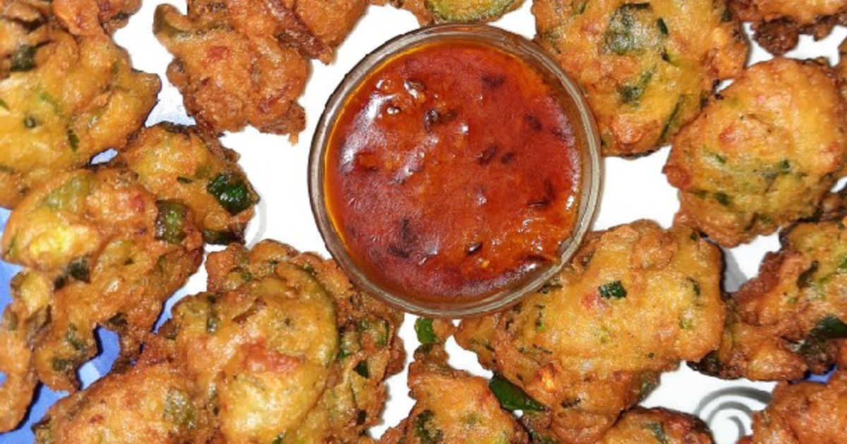 Spring Onion Fritters Recipe by Uzma Syed - Cookpad