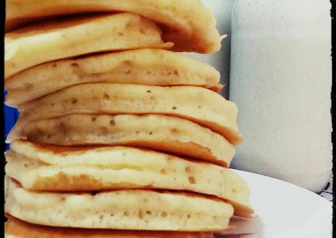 Resep Simple Pancake oleh Kandiana - Cookpad