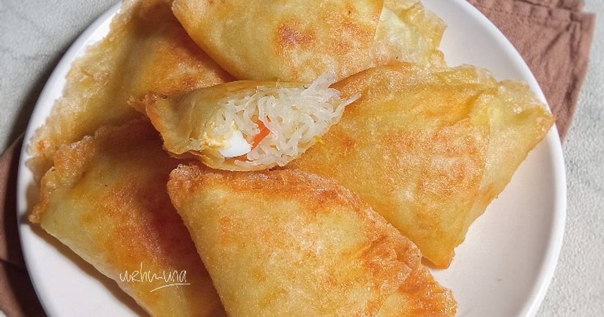 Resep Lumpia Segitiga Isi Bihun oleh Munawarah - Cookpad