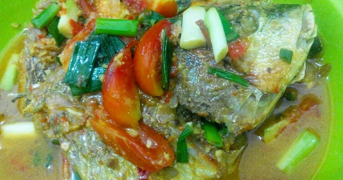 Resep Ikan Arut Asam Pedas oleh Yeni Tirtasiwi - Cookpad