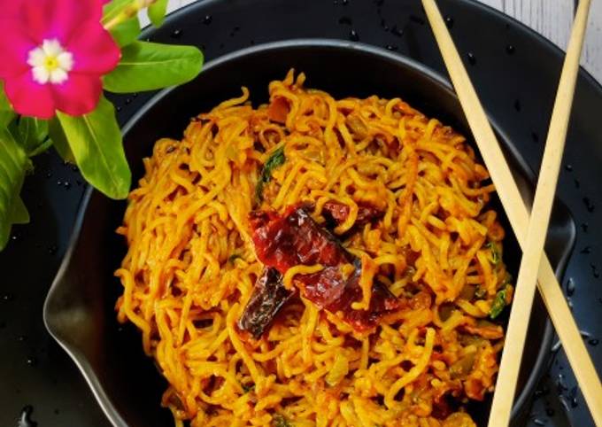 Punjabi Tadka Maggi Recipe by _pjs kitchen_ - Cookpad