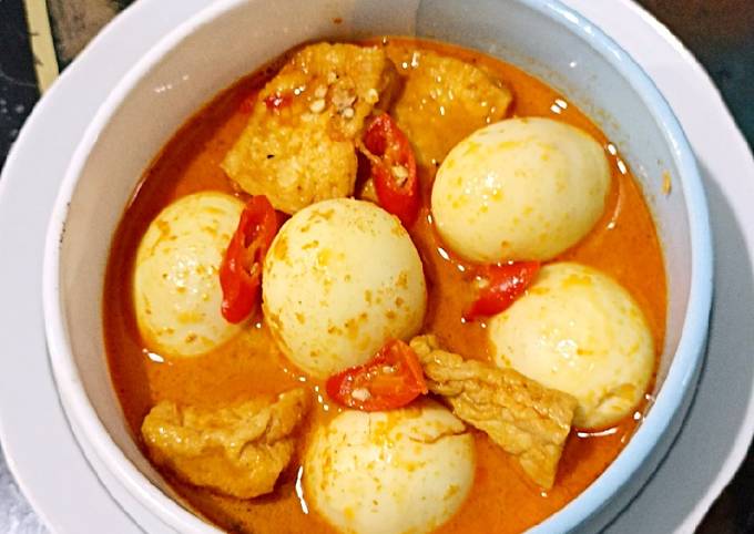 Resep Telor dan tahu bumbu rujak oleh Ibu Tina - Cookpad